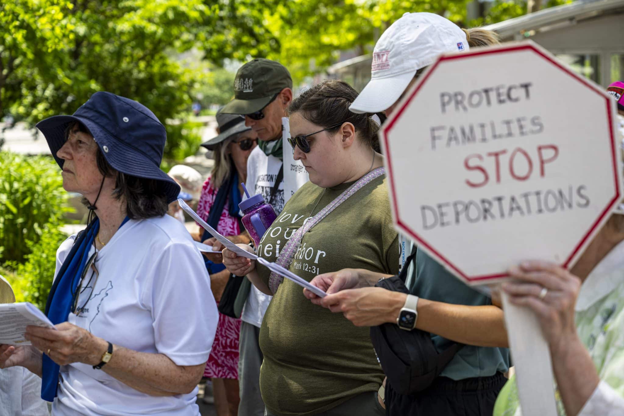 Prayer walk to support Northeast Ohio immigrants and protest ICE raids ...